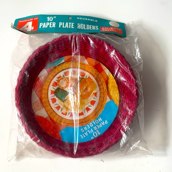 Dining | Vintage Red Rattan 1 In Paper Plate Holders Nwt | Poshmark